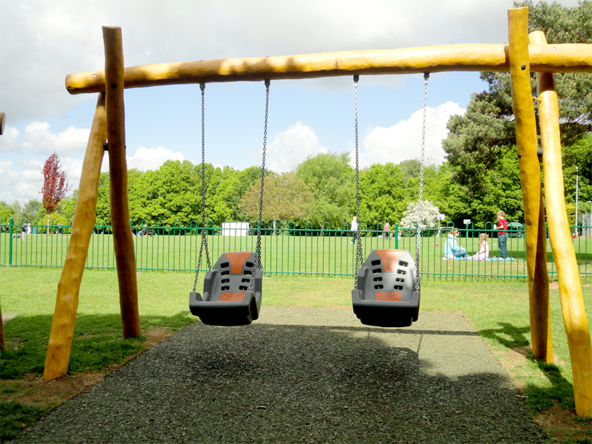 DDA swing seat Mirage | The Children's Playground Company