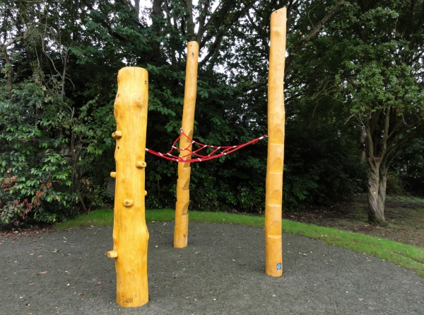 Climbing Tree / Triangular Net Unit - 2.043 | The Children's Playground ...