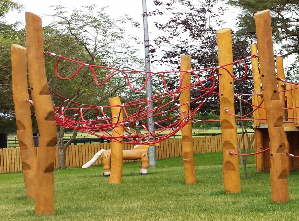 Climbing Post - 2.000 | The Children's Playground Company